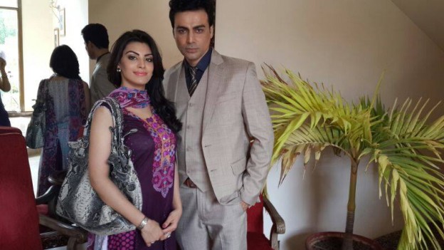 Huma Nawab making a comeback in dramas | Reviewit.pk