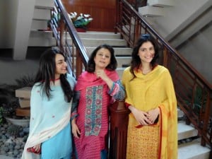 Huma Nawab making a comeback in dramas | Reviewit.pk