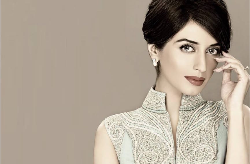 Iman Ali Is Dead Against Plastic Surgery | Reviewit.pk