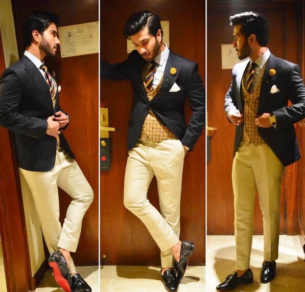 Celebrities On The 5th Hum Awards - Pictures | Reviewit.pk