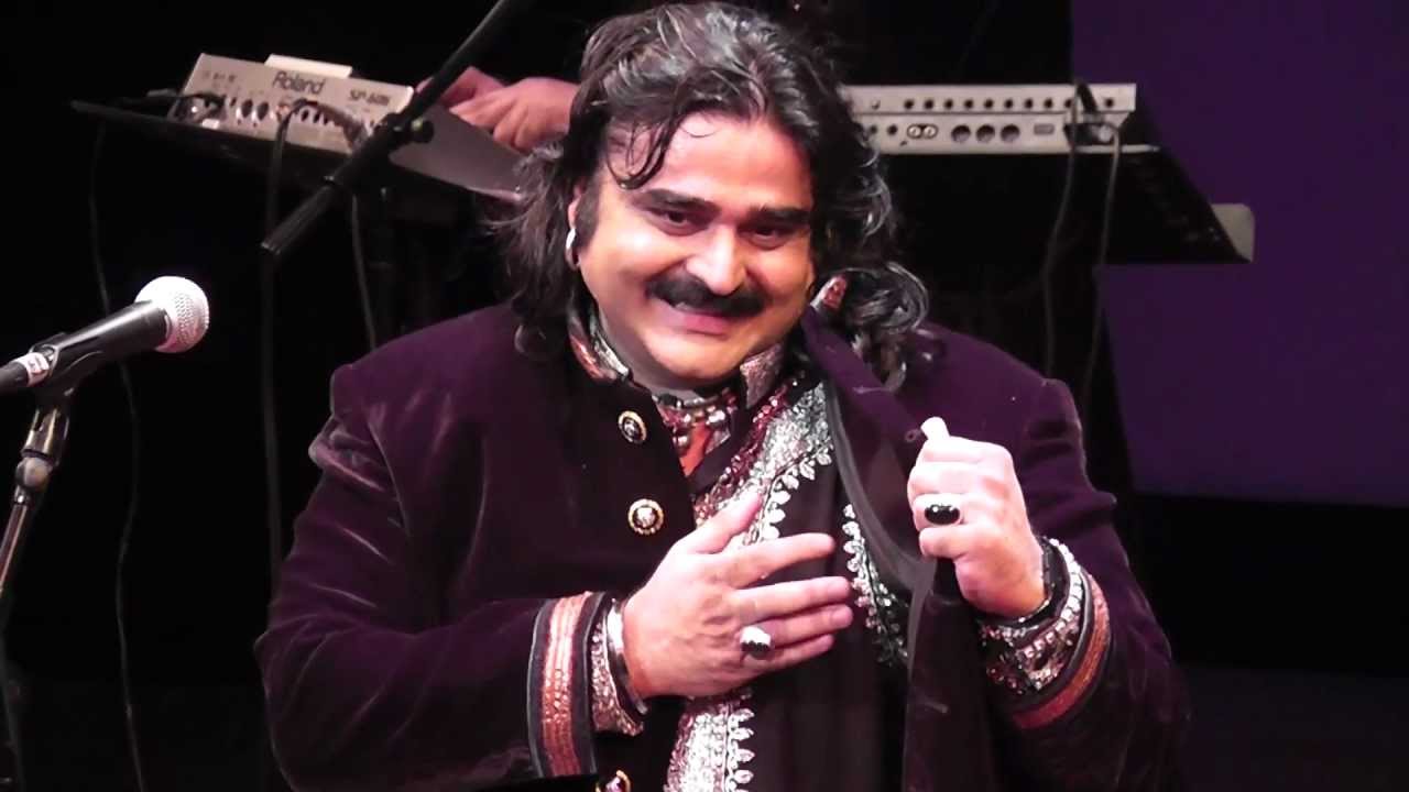 Arif Lohar Receives Pride of Punjab Award | Reviewit.pk