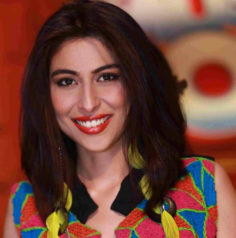 Meesha Reveals Reason For Deleting Social Media! | Reviewit.pk