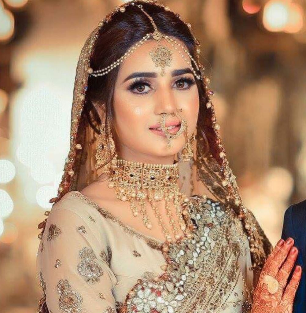 Anum Fayyaz And Asad's Wedding-Videos | Reviewit.pk