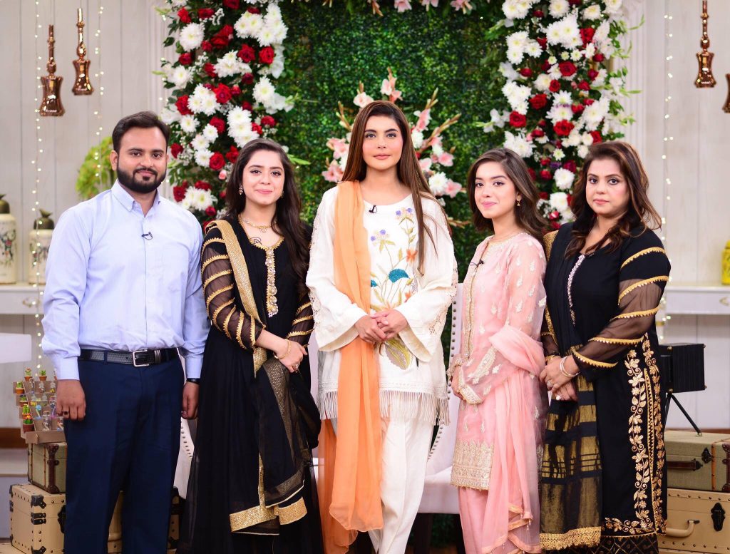 Sara Razi Husband - Few Facts | Reviewit.pk