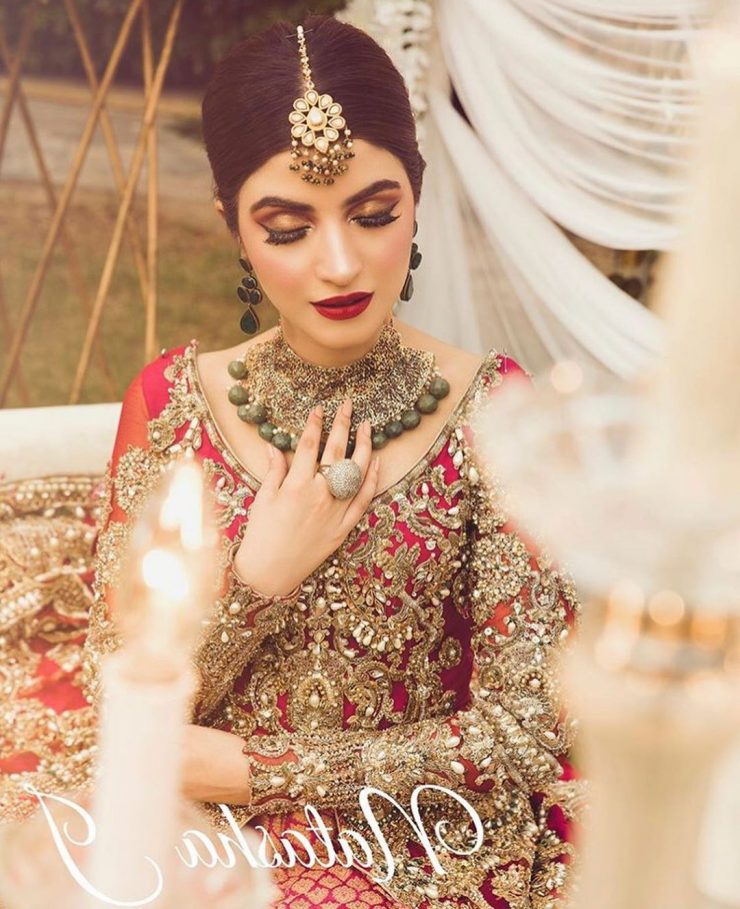 New Beautiful Bridal Photo Shoot of Actress Kinza Hashmi | Reviewit.pk
