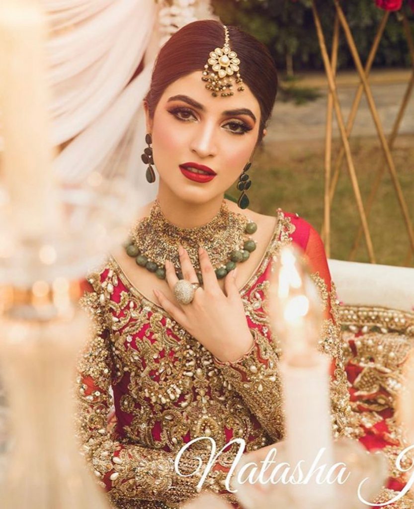New Beautiful Bridal Photo Shoot of Actress Kinza Hashmi | Reviewit.pk