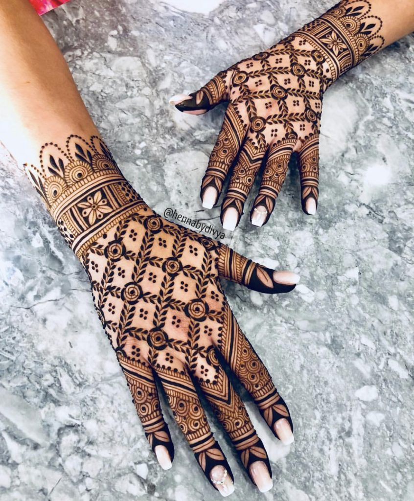 Top 50 Simple Mehndi Designs You Will Fall in Love With | Reviewit.pk