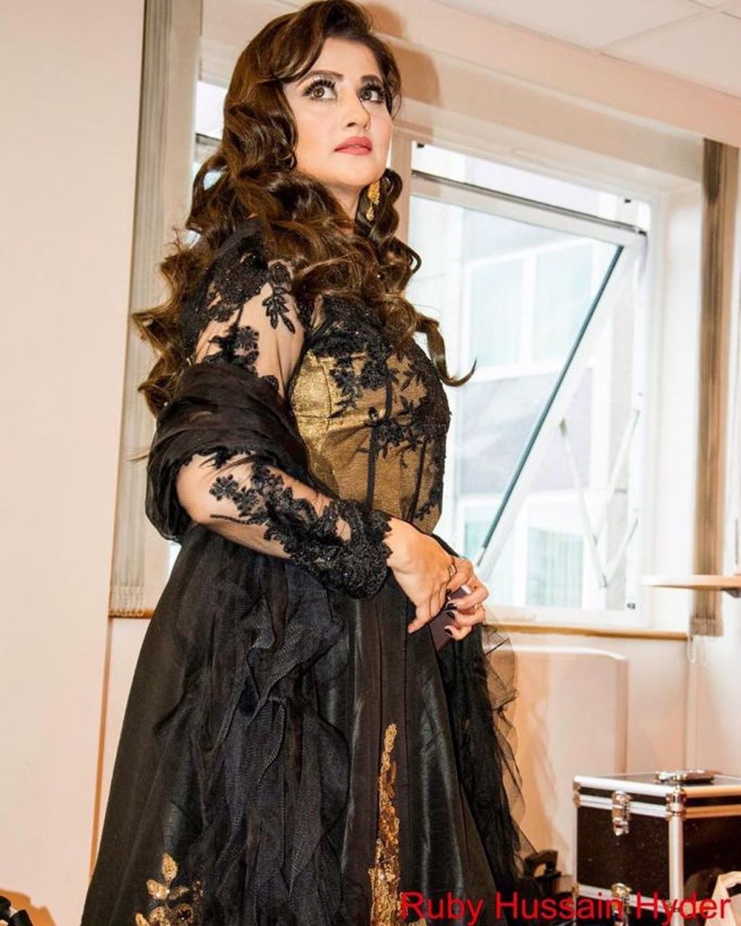 Latest Clicks of Beautiful Couple Actors Sahiba and Rambo | Reviewit.pk