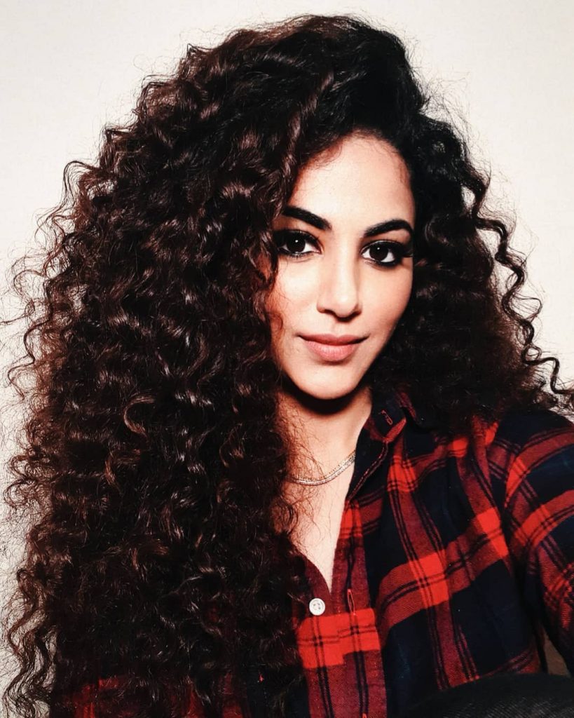 Annie Khalid Motivated People To Stay Fit And Shared How She Lost ...