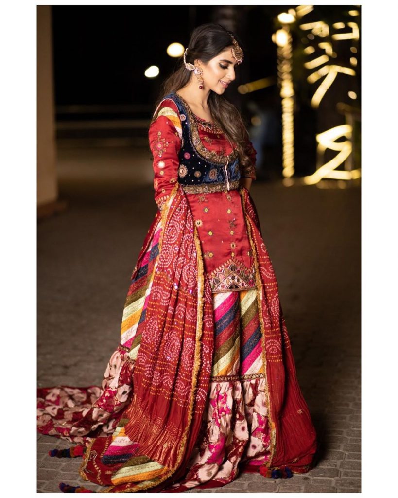 Beautiful Saboor Aly Walked on Ramp at Fashion Pakistan Week-Winter ...