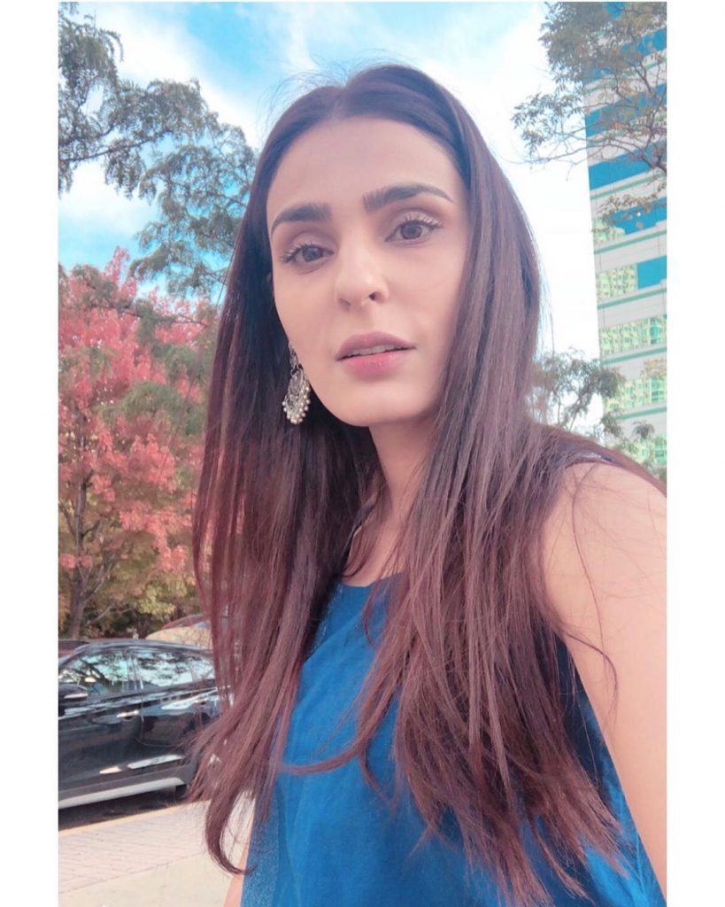 Actress Sadia Ghaffar Latest Beautiful Clicks from USA | Reviewit.pk