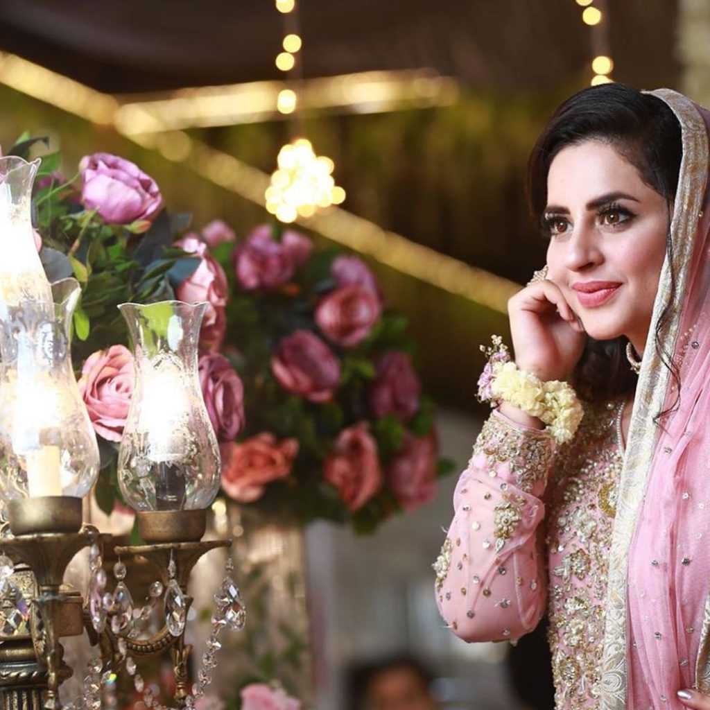 Beautiful Photo Shoot of Actress Fatima Effendi | Reviewit.pk