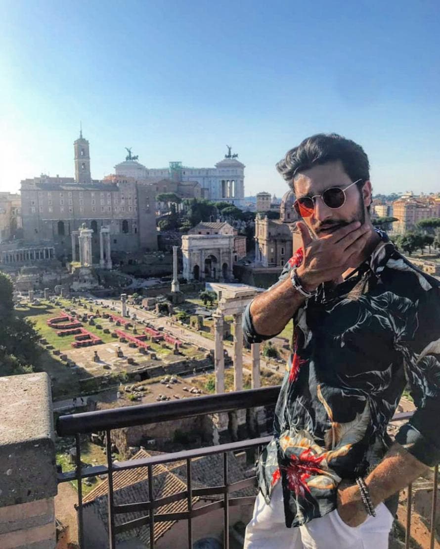 Ahad Raza Mir Praises Real Heroes Of Pakistan | Reviewit.pk