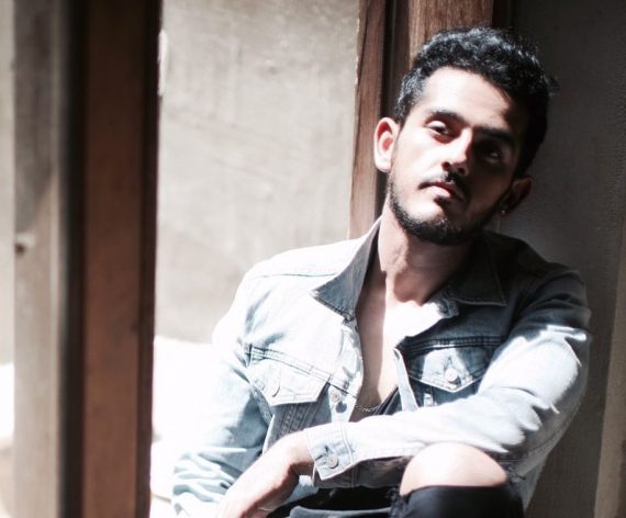 Azaan Sami Khan Shows His Hidden Talent | Reviewit.pk