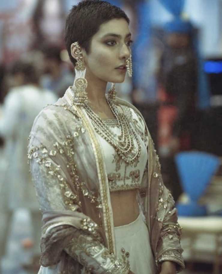 Eman Suleman Made Her Wedding Announcement | Reviewit.pk