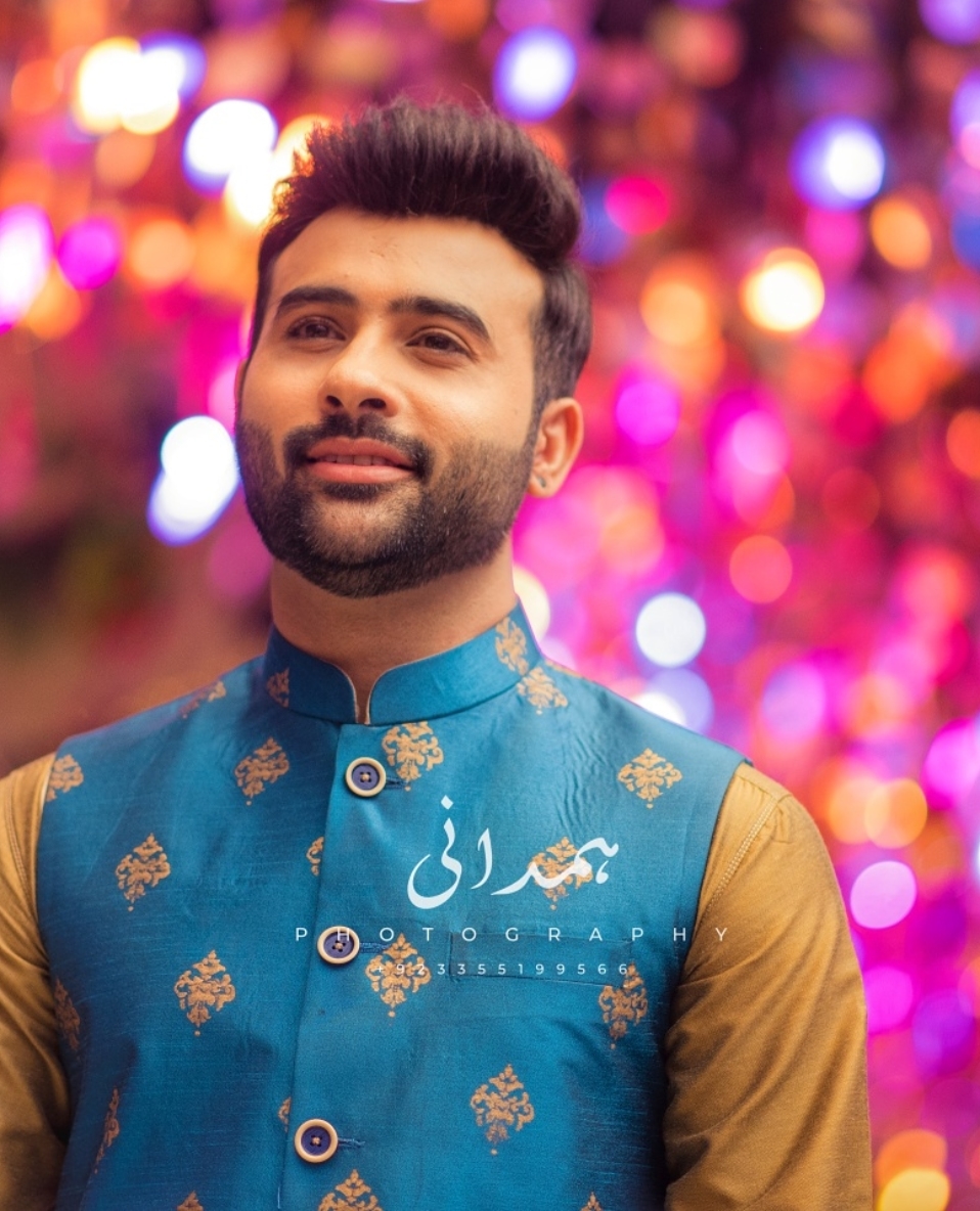 Faizan Shaikhs Energetic Dance Performance Reviewitpk