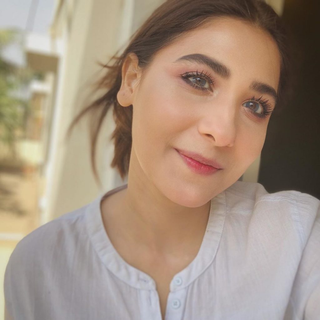 Latest Beautiful Clicks of Hina Altaf | Reviewit.pk