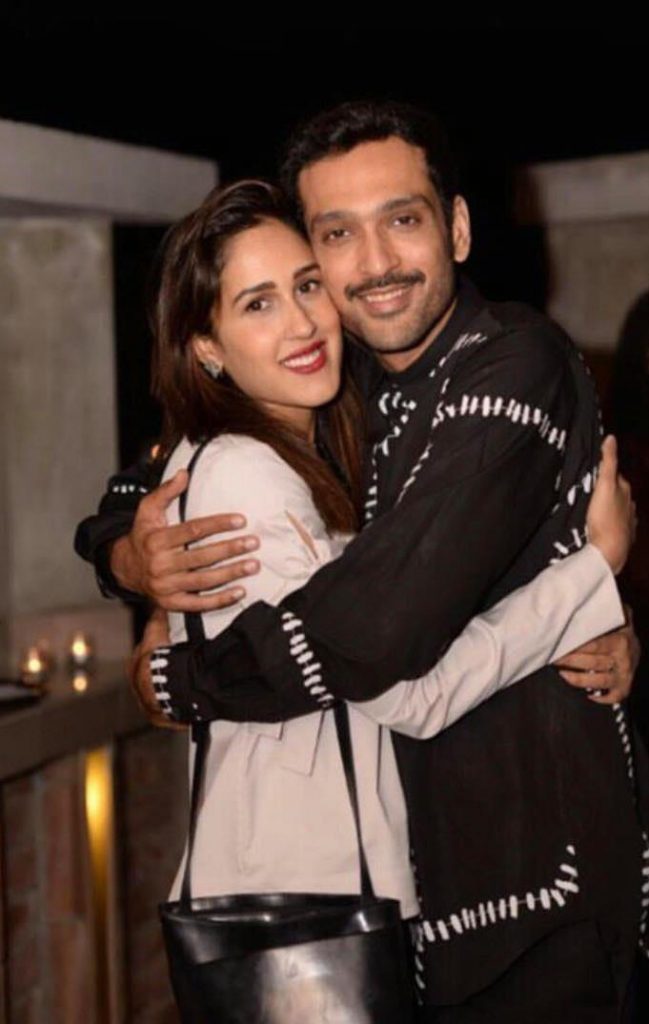 Mira Sethi Family Details and Pictures | Reviewit.pk