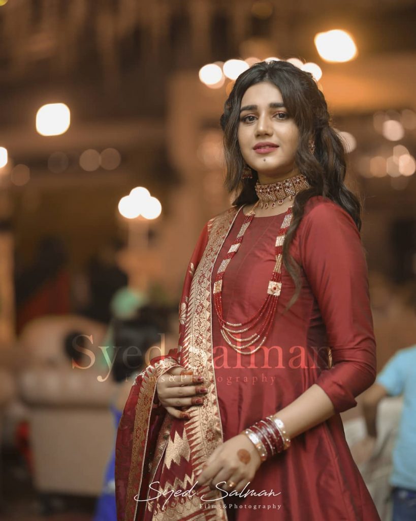 Drama Actress Anum Fayaz with her Husband Recent Family Wedding ...