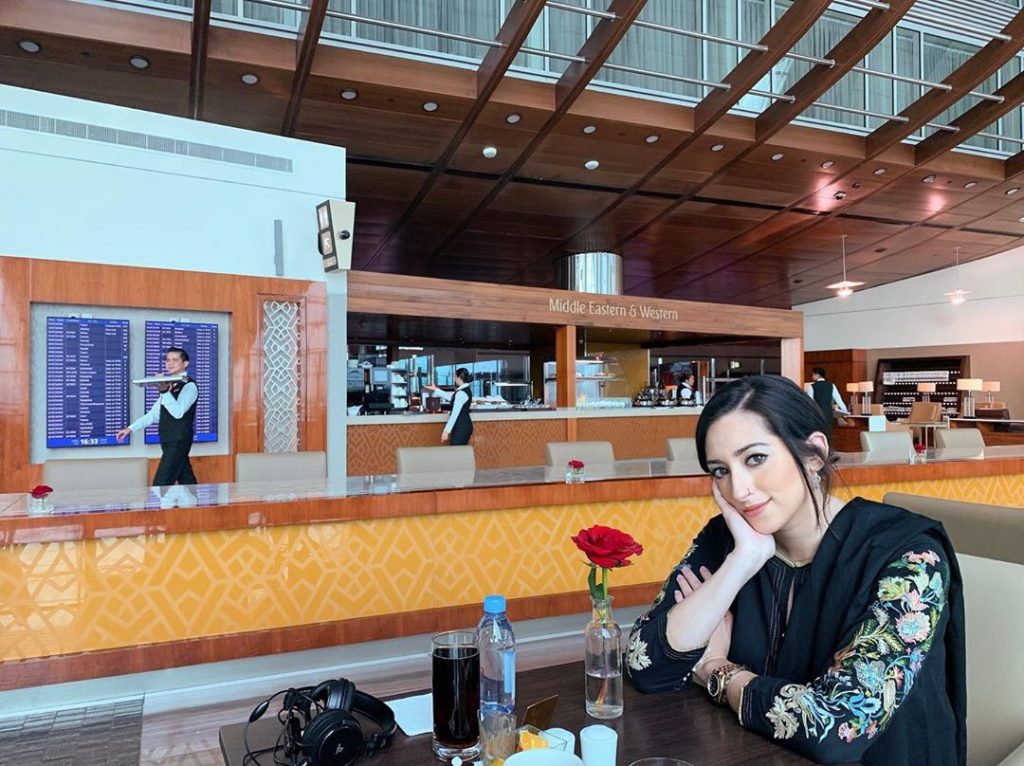 Latest Pictures of Tasmina Sheikh with her Daughter Elysee Sheikh ...