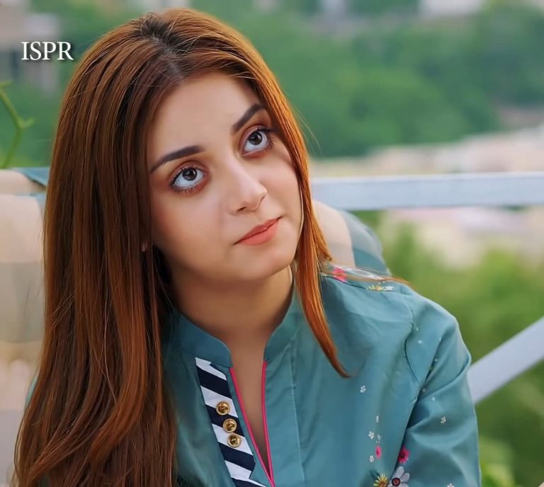 Top 10 Dresses of Alizeh Shah in Ehd e Wafa | Reviewit.pk