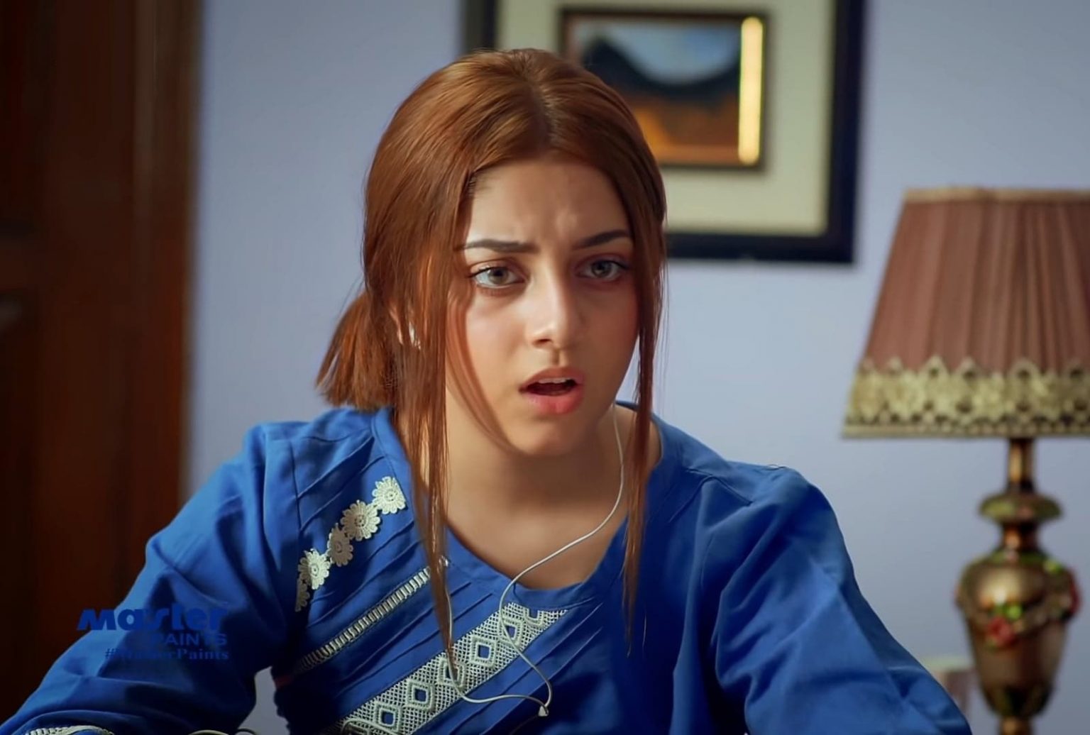Top 10 Dresses of Alizeh Shah in Ehd e Wafa | Reviewit.pk