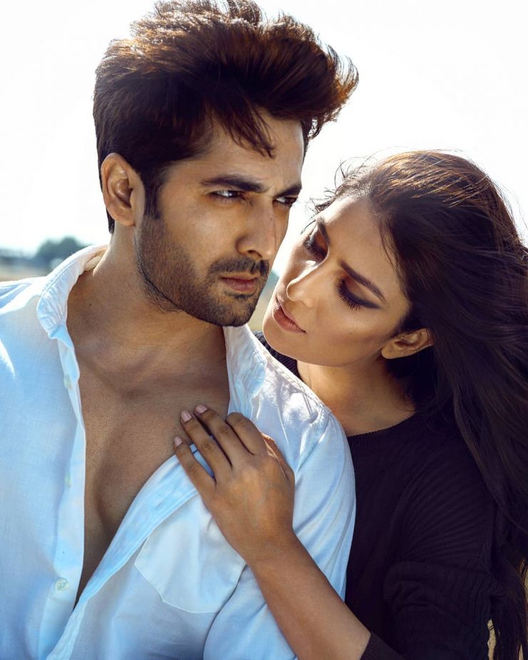 Real Life Couple Danish Taimoor and Ayeza Khan Shooting for an Upcoming ...