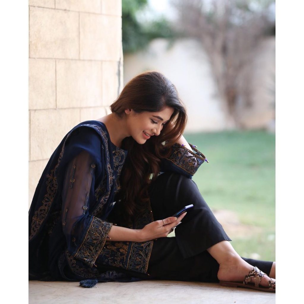 Drama Actress Azekah Daniel Latest Beautiful Clicks | Reviewit.pk