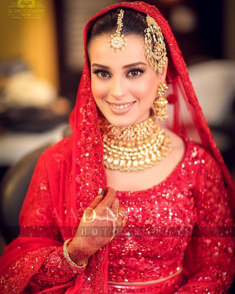 Beautiful HD Pictures of Iqra Aziz and Yasir Hussain Wedding ...