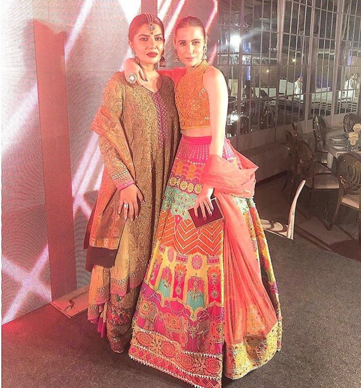 Nausheen Shah And Iffat Omar's Dance Video Is The Cutest Thing ...