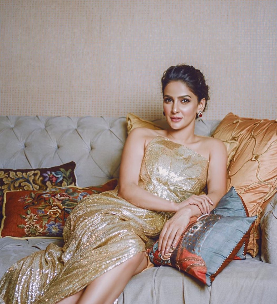 Saba Qamar Talks About Cheekh And Much More | Reviewit.pk