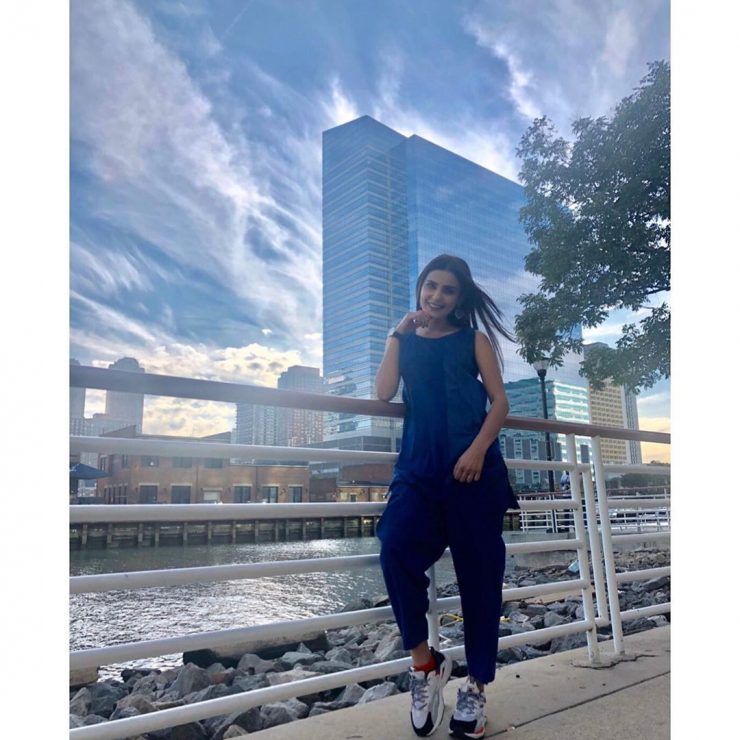 Latest Beautiful Clicks of Actress Sadia Ghaffar from USA | Reviewit.pk
