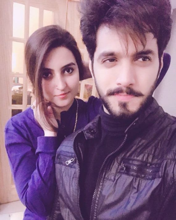 Ehd e Wafa Actor Wahaj Ali’s Beautiful Pictures With His Family ...