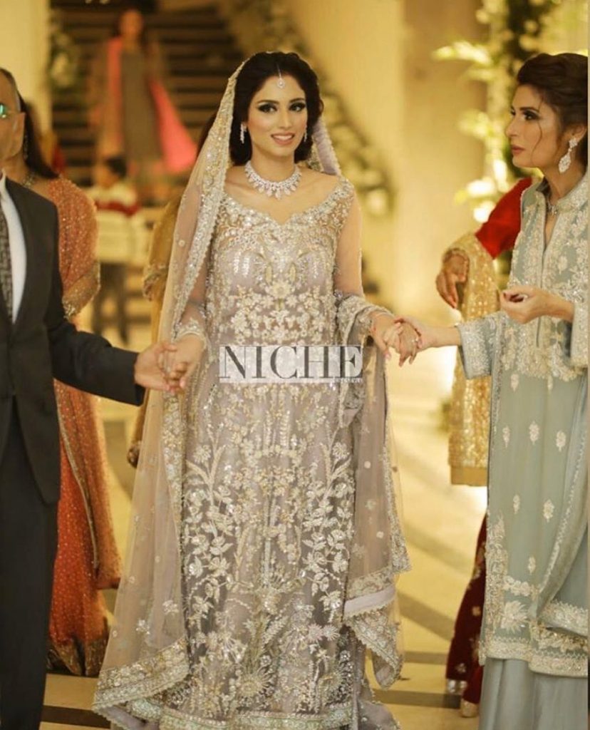 Beautiful Clicks of Zainab Abbas And Hamza Kardar’s from their Walima ...