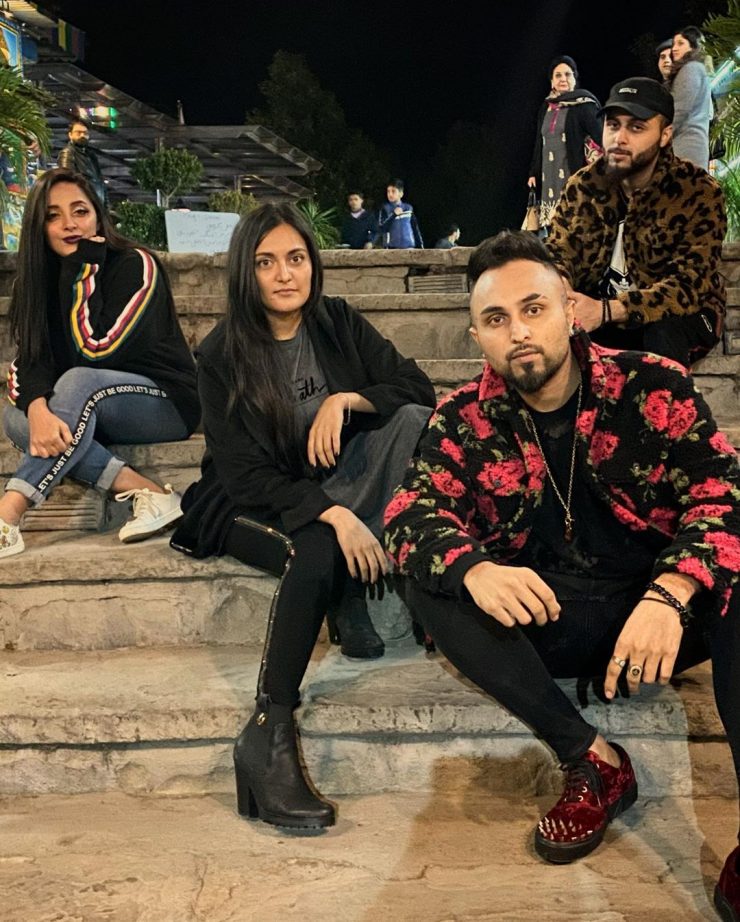 Latest Clicks of Sanam Chaudhry with her Husband Somee Chohan | Reviewit.pk