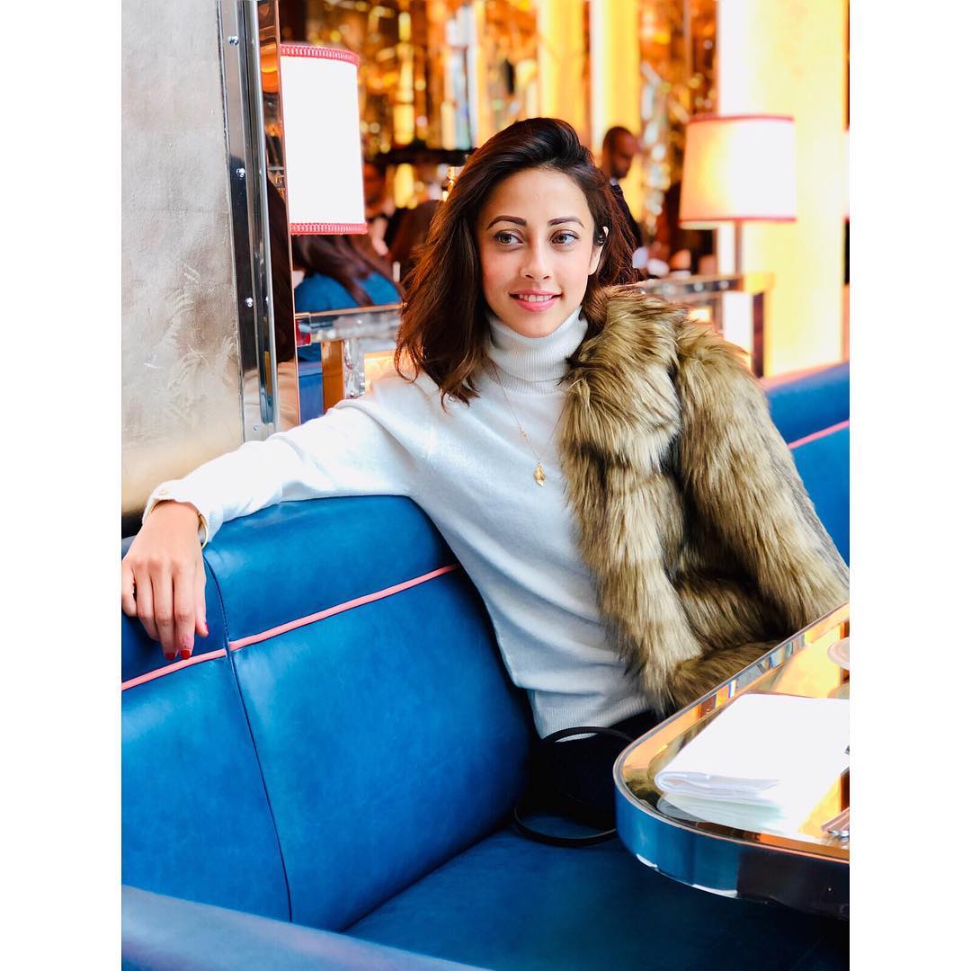 Ainy Jaffri Announced The Birth of Baby Boy | Reviewit.pk