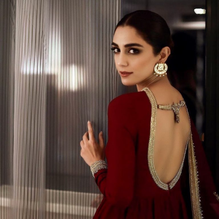 Gorgeous Maya Ali Latest Beautiful Photo Shoot | Reviewit.pk
