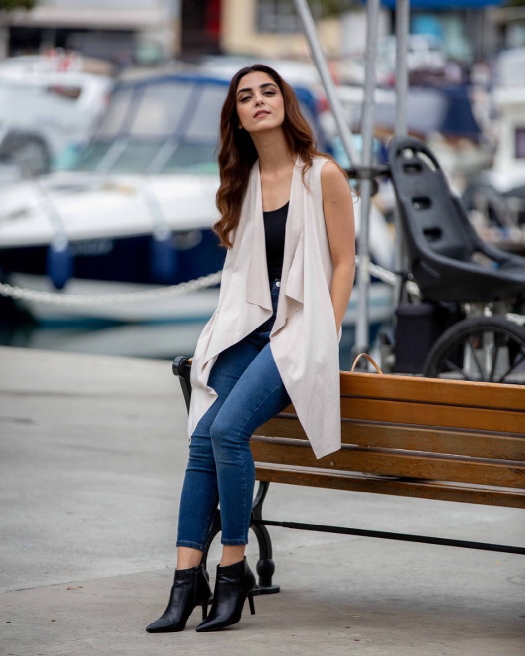 Maya Ali Welcomes 2020 With Open Heart | Reviewit.pk