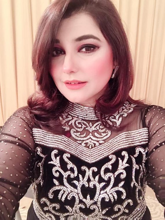 Beautiful Clicks of Javeria and Saud at a Recent Wedding Event ...