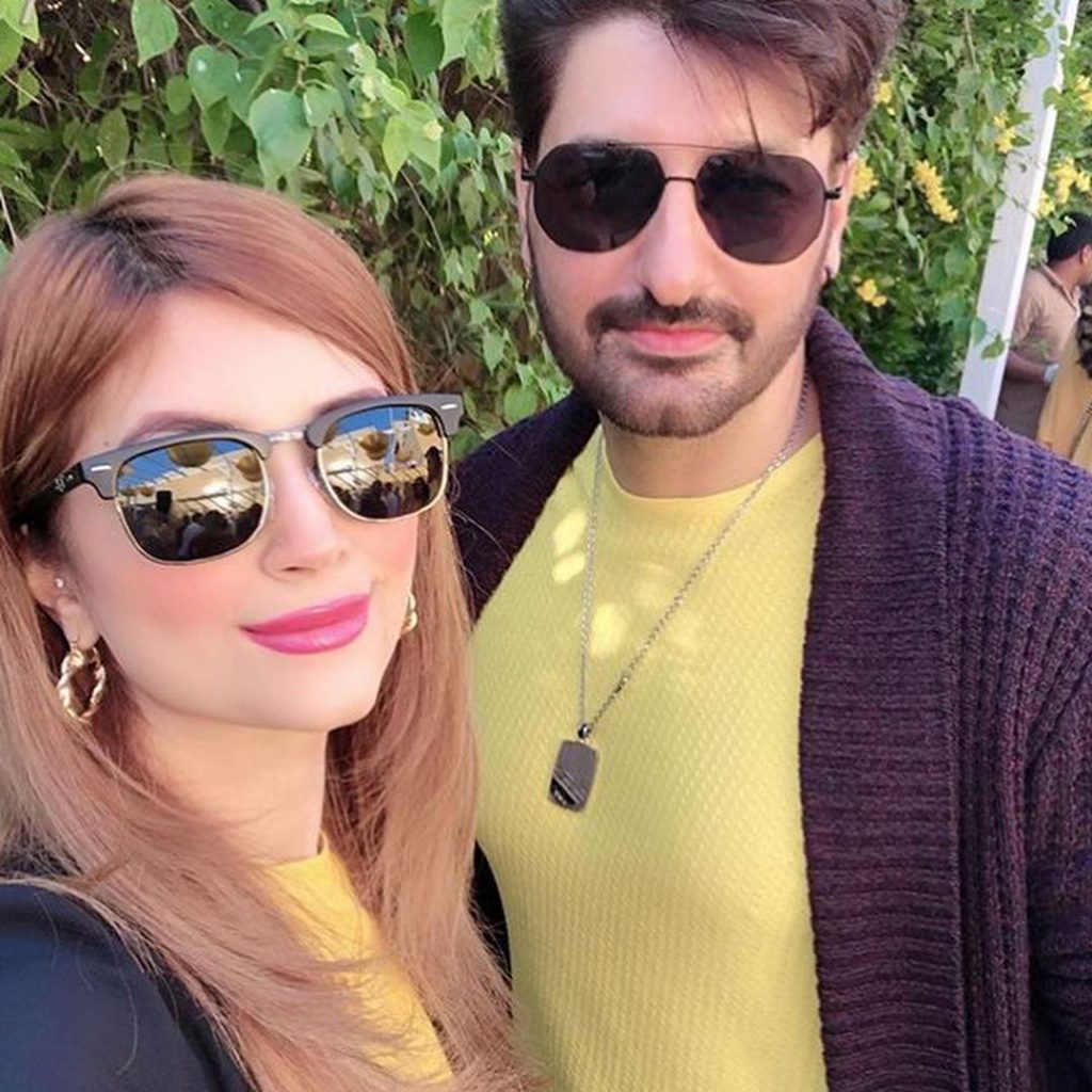 Actor Syed Jibran's Latest Pictures with his Family | Reviewit.pk