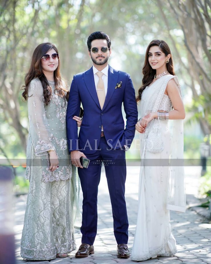 Beautiful Clicks of Maya Ali at her Brother Wedding Reception | Reviewit.pk