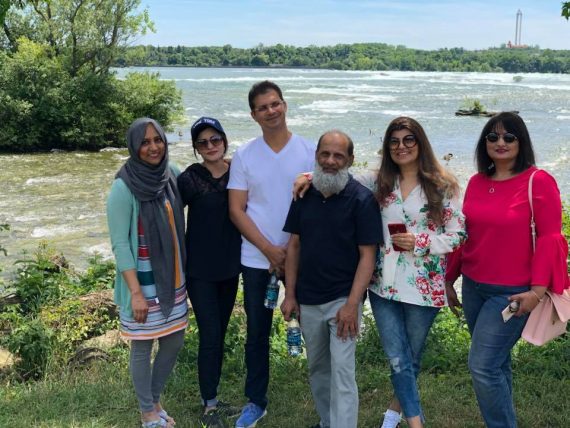 Actress And Director Rubina Ashraf Latest Pictures with Her Family ...