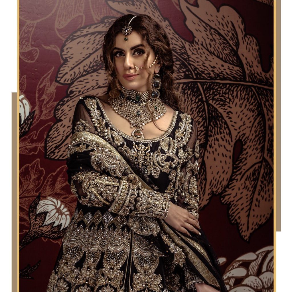 Latest Bridal Photo Shoot Pictures of Beautiful Sadia Faisal | Reviewit.pk