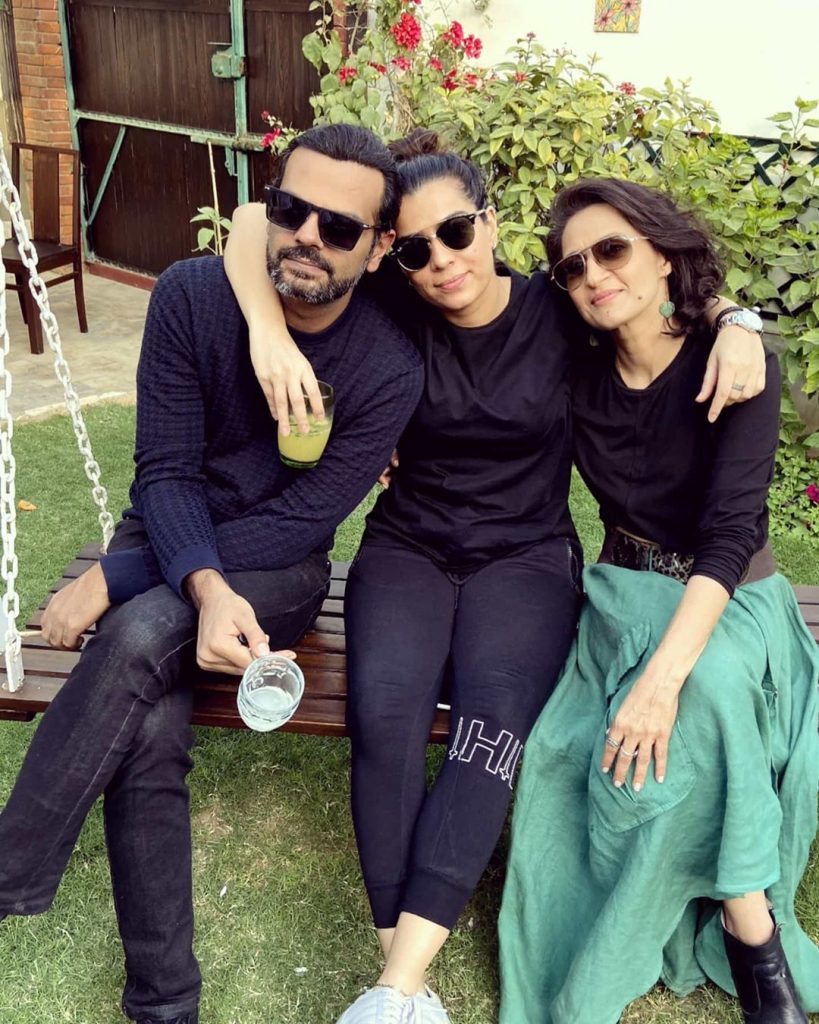 Beautiful Actress Sanam Saeed Birthday Pictures | Reviewit.pk