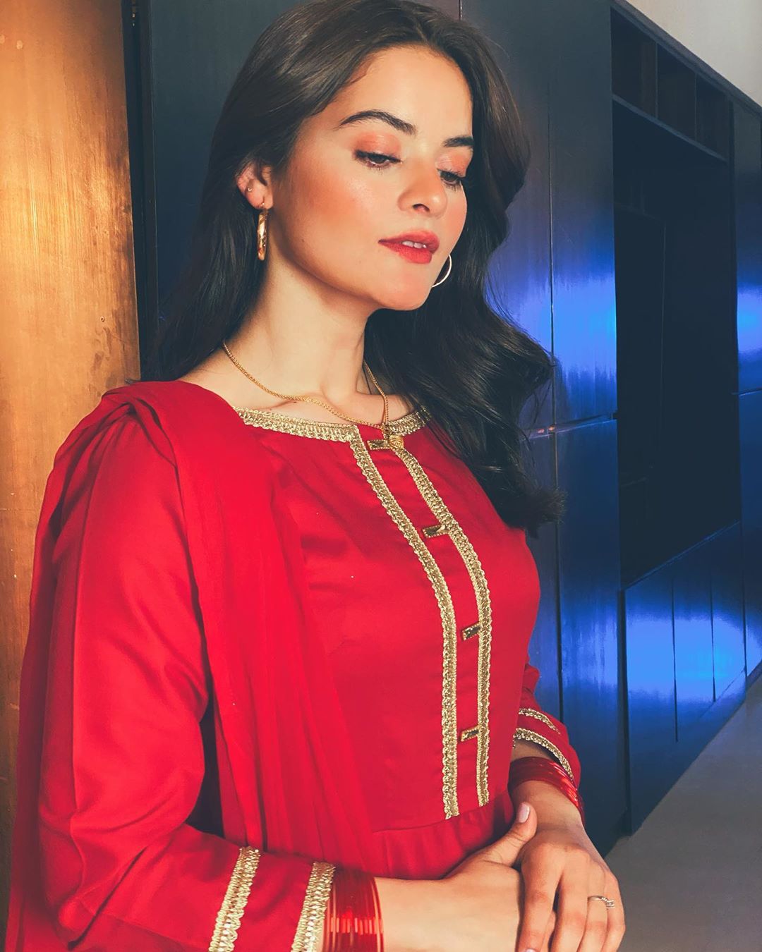 Minal Khan's Next Project Is Rishton Ki Zanjeer | Reviewit.pk