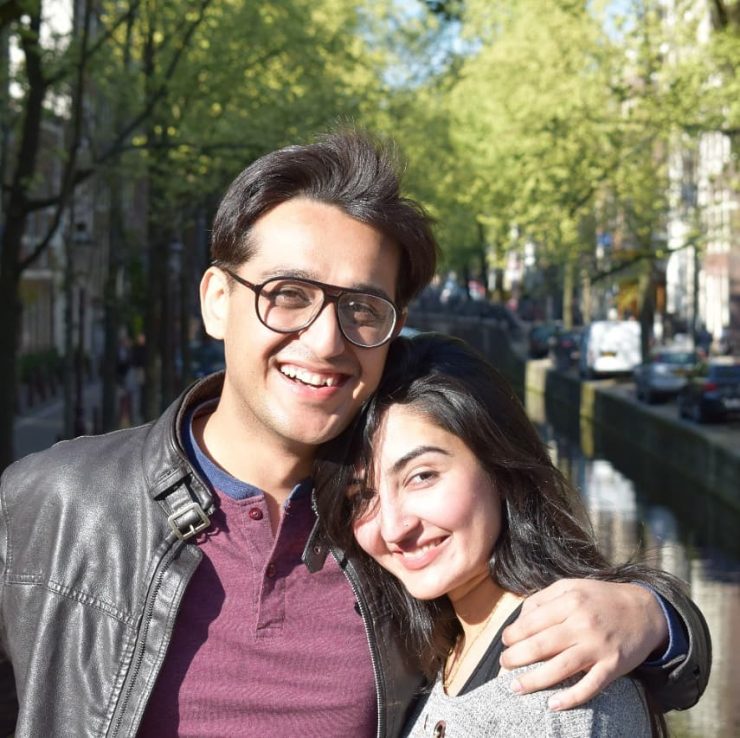 Syed Shafaat Ali Beautiful Pictures with his Wife and Son | Reviewit.pk