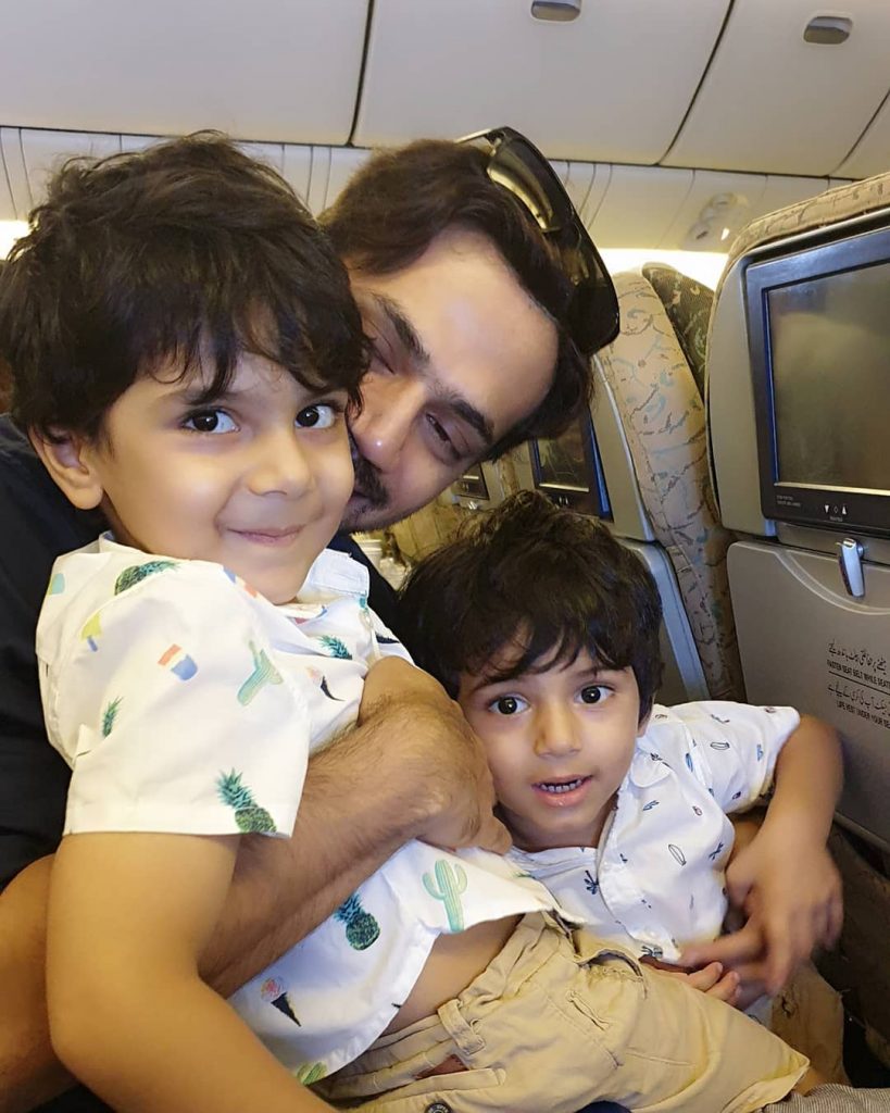 Latest Pictures of Zahid Ahmed with his Wife and Kids | Reviewit.pk