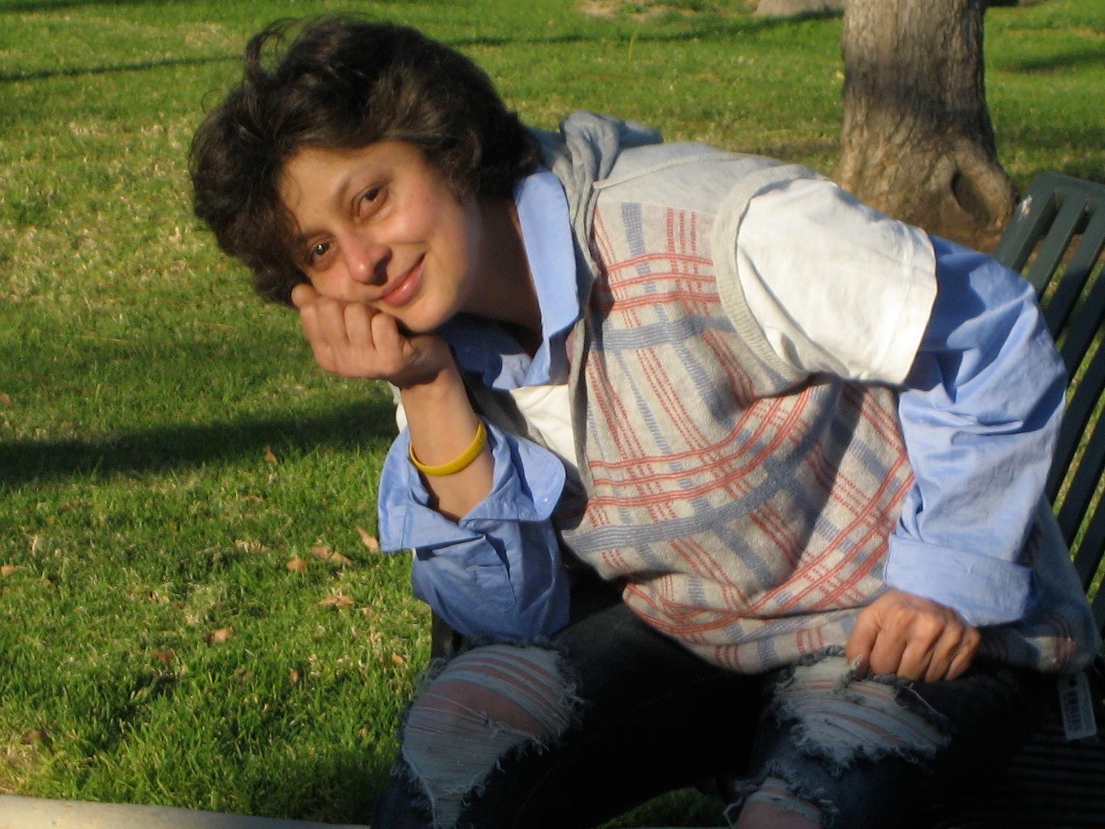 Unseen Rare Pictures of Huma Nawab | Reviewit.pk