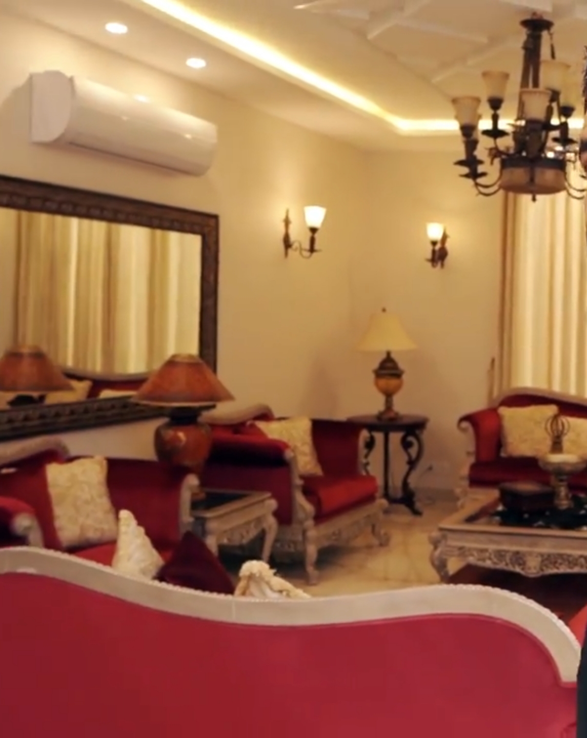 Awesome Pictures of Hamza Ali Abbasi’s Home | Reviewit.pk