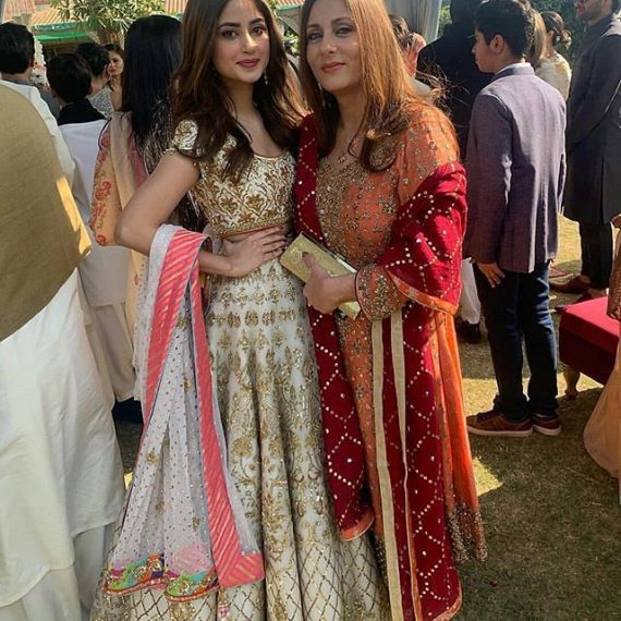 Celebrities who are Best Mother-in-Laws | Reviewit.pk